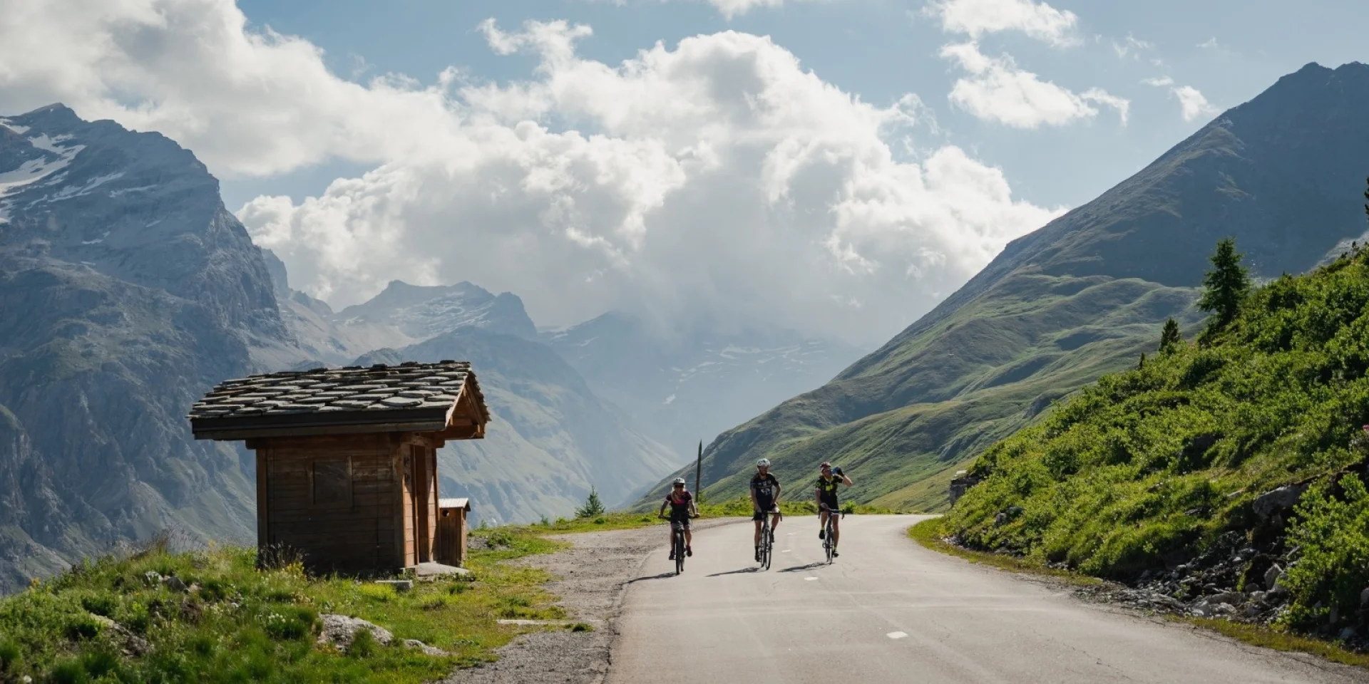 Col de l’Iseran and Route des Grandes Alpes : Opening of the alpine ...